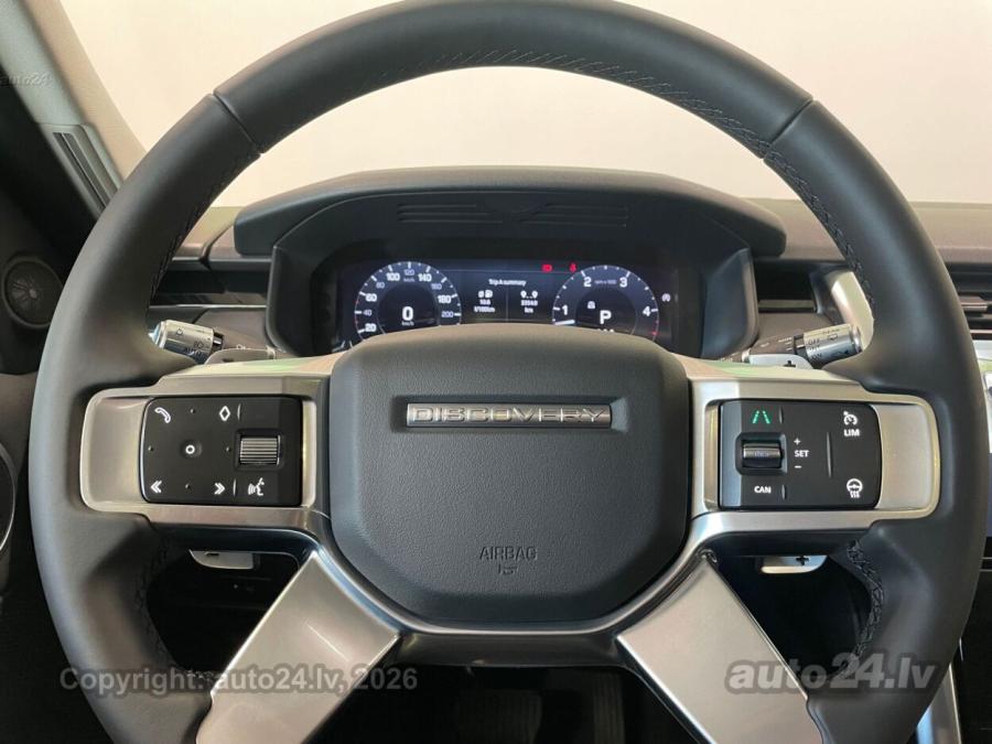 Pelēks Land Rover Discovery 2021 Tallina, ar dzinēja tilpumu 3.00 L un nobraukumu 110 tūkst. km par 46890 €, foto 17 vietnē AUTOMOTO.COM.LV
