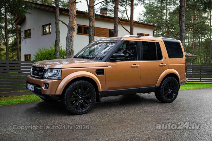 Orange Land Rover Discovery 2016 in Tallinn, with an engine capacity of 3.00 L and mileage of 154 thousand km for 24000 €, photo 6 on AUTOMOTO.COM.LV