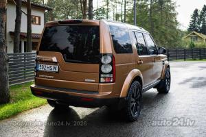 Orange Land Rover Discovery 2016 in Tallinn, with an engine capacity of 3.00 L and mileage of 154 thousand km for 24000 €, photo 7 on AUTOMOTO.COM.LV