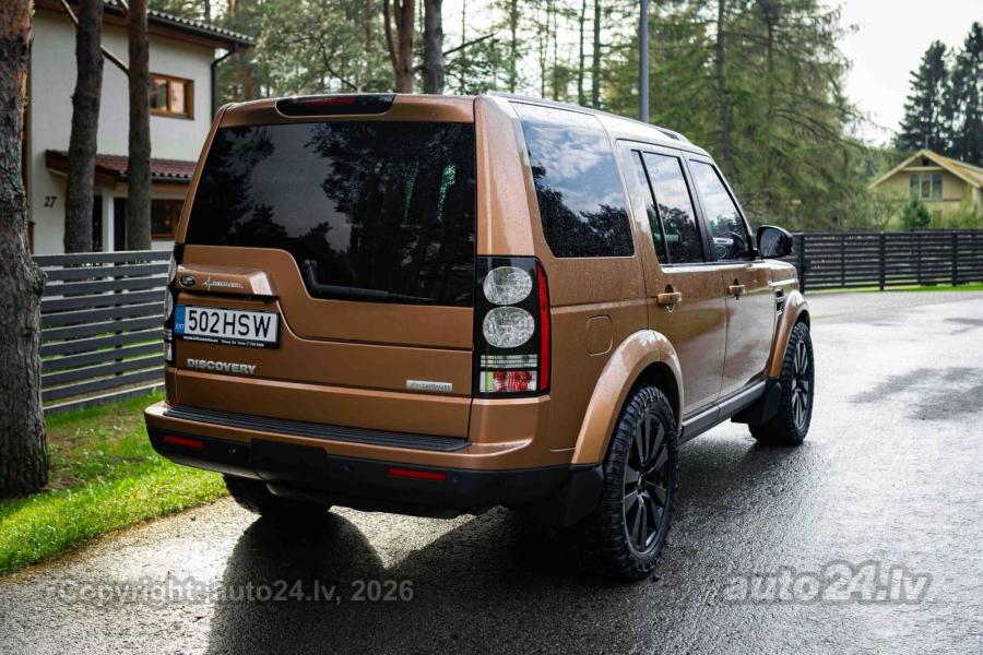 Orange Land Rover Discovery 2016 in Tallinn, with an engine capacity of 3.00 L and mileage of 154 thousand km for 24000 €, photo 7 on AUTOMOTO.COM.LV