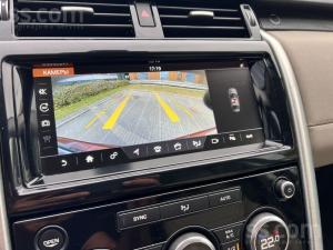 Orange Land Rover Discovery 2017 in Riga, with an engine capacity of 2.00 L and mileage of 118 thousand km for 17900 €, photo 14 on AUTOMOTO.COM.LV