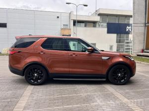Orange Land Rover Discovery 2017 in Riga, with an engine capacity of 2.00 L and mileage of 118 thousand km for 17900 €, photo 16 on AUTOMOTO.COM.LV