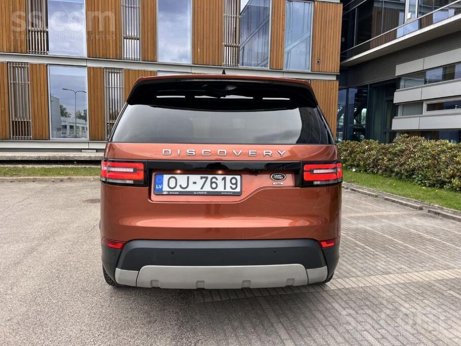 Orange Land Rover Discovery 2017 in Riga, with an engine capacity of 2.00 L and mileage of 118 thousand km for 17900 €, photo 20 on AUTOMOTO.COM.LV