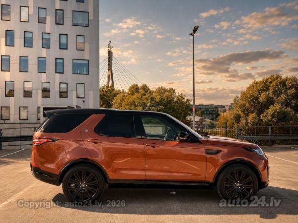 Orange Land Rover Discovery 2019 in Tartu, with an engine capacity of 2.00 L and mileage of 49 thousand km for 31900 €, photo 7 on AUTOMOTO.COM.LV