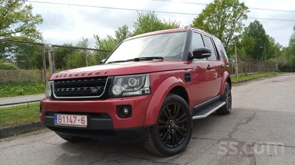 Sarkans Land Rover Discovery 2015 Rīga, ar dzinēja tilpumu 3.00 L un nobraukumu 191 tūkst. km par 13995 €, foto 1 vietnē AUTOMOTO.COM.LV