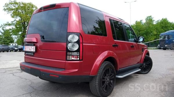 Sarkans Land Rover Discovery 2015 Rīga, ar dzinēja tilpumu 3.00 L un nobraukumu 191 tūkst. km par 13995 €, foto 3 vietnē AUTOMOTO.COM.LV
