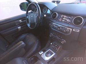 Sarkans Land Rover Discovery 2015 Rīga, ar dzinēja tilpumu 3.00 L un nobraukumu 191 tūkst. km par 13995 €, foto 18 vietnē AUTOMOTO.COM.LV