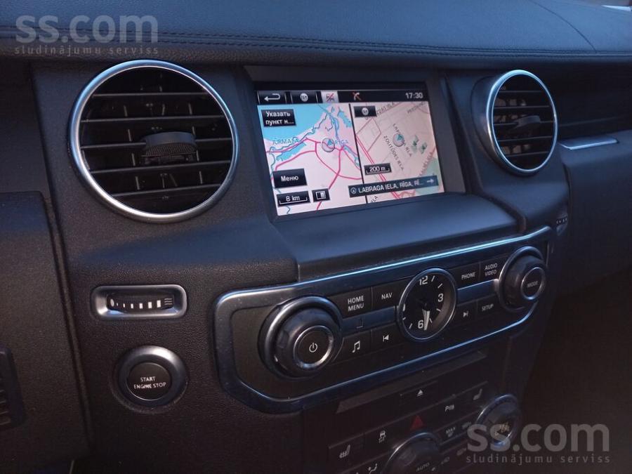 Sarkans Land Rover Discovery 2015 Rīga, ar dzinēja tilpumu 3.00 L un nobraukumu 191 tūkst. km par 13995 €, foto 20 vietnē AUTOMOTO.COM.LV