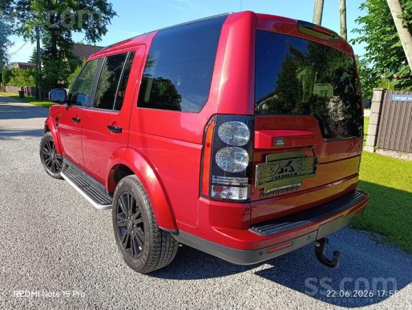 Red Land Rover Discovery 2015 in Riga, with an engine capacity of 3.00 L and mileage of 193 thousand km for 13990 €, photo 6 on AUTOMOTO.COM.LV