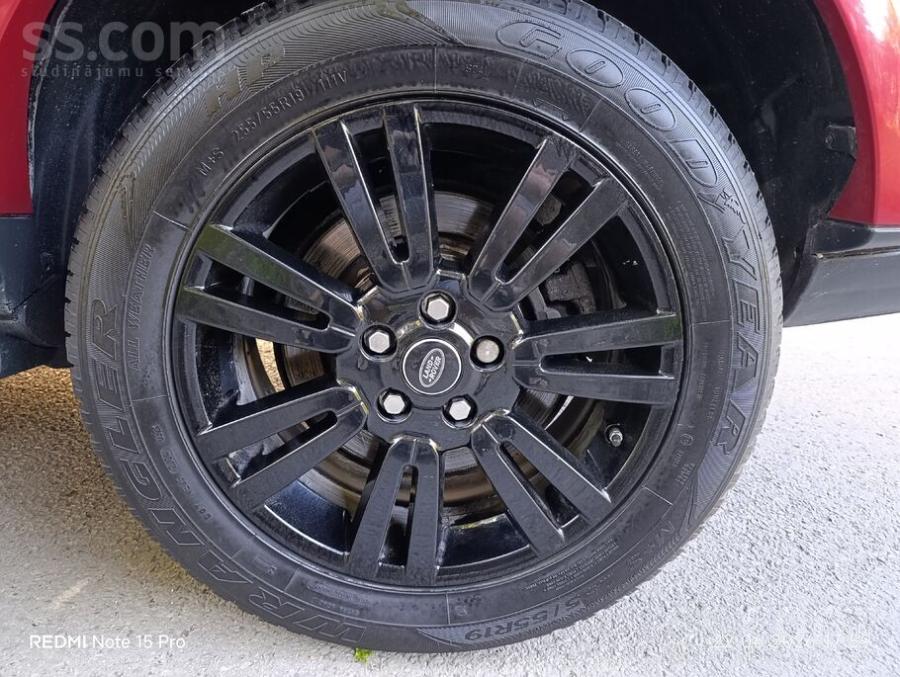 Sarkans Land Rover Discovery 2015 Rīga, ar dzinēja tilpumu 3.00 L un nobraukumu 193 tūkst. km par 12999 €, foto 13 vietnē AUTOMOTO.COM.LV