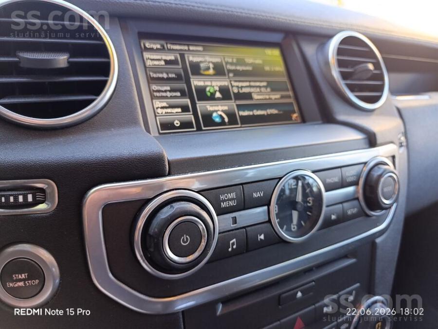 Sarkans Land Rover Discovery 2015 Rīga, ar dzinēja tilpumu 3.00 L un nobraukumu 193 tūkst. km par 12999 €, foto 21 vietnē AUTOMOTO.COM.LV