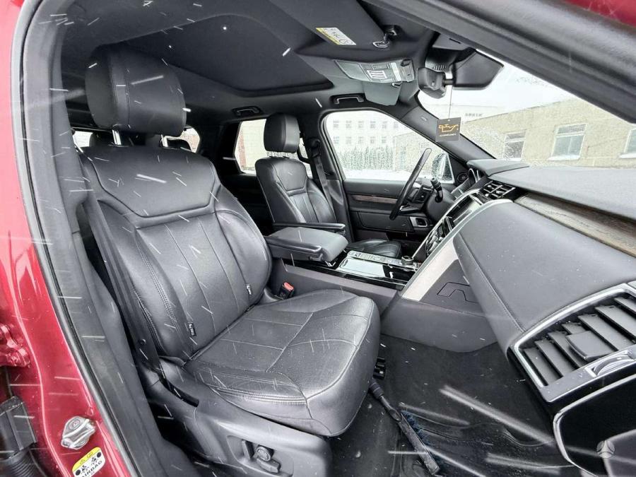 Sarkans Land Rover Discovery 2017 Šauļi, ar dzinēja tilpumu 2.99 L un nobraukumu 190 tūkst. km par 14800 €, foto 37 vietnē AUTOMOTO.COM.LV