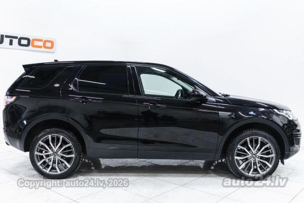 Black Land Rover Discovery Sport 2015 in Tallinn, with an engine capacity of 2.00 L and mileage of 241 thousand km for 9899 €, photo 8 on AUTOMOTO.COM.LV