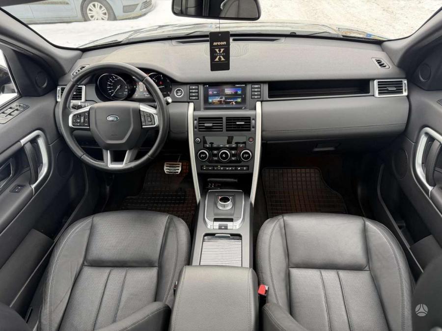Melns Land Rover Discovery Sport 2015 Šauļi, ar dzinēja tilpumu 2.18 L un nobraukumu 185 tūkst. km par 12500 €, foto 9 vietnē AUTOMOTO.COM.LV