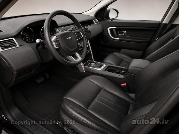 Melns Land Rover Discovery Sport 2015 Tallina, ar dzinēja tilpumu 2.00 L un nobraukumu 165 tūkst. km par 12300 €, foto 8 vietnē AUTOMOTO.COM.LV