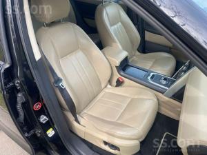 Черный Ленд Ровер Discovery Sport 2015 в Рига, объемом двигателя 2.20 л и пробегом 178 тыс. км за 12750 €, фото 16 на AUTOMOTO.COM.LV