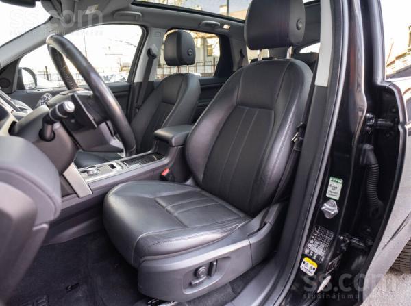 Черный Ленд Ровер Discovery Sport 2015 в Рига, объемом двигателя 2.00 л и пробегом 192 тыс. км за 13550 €, фото 10 на AUTOMOTO.COM.LV