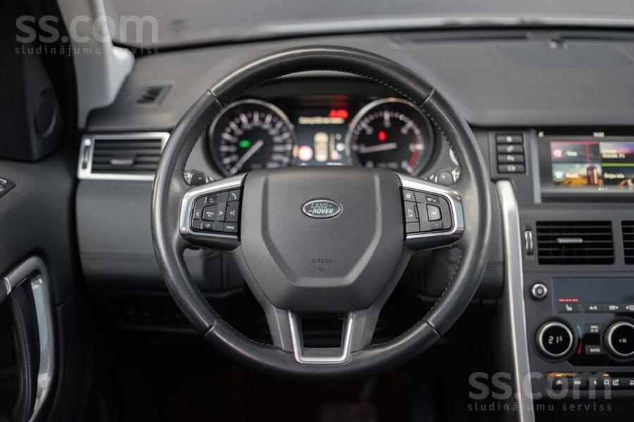 Melns Land Rover Discovery Sport 2015 Rīga, ar dzinēja tilpumu 2.00 L un nobraukumu 192 tūkst. km par 13550 €, foto 13 vietnē AUTOMOTO.COM.LV