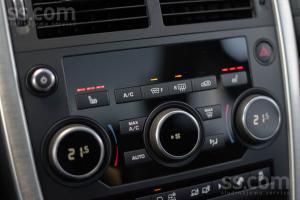 Melns Land Rover Discovery Sport 2015 Rīga, ar dzinēja tilpumu 2.00 L un nobraukumu 192 tūkst. km par 13550 €, foto 20 vietnē AUTOMOTO.COM.LV