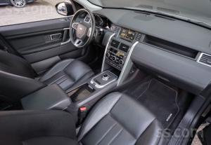 Melns Land Rover Discovery Sport 2015 Rīga, ar dzinēja tilpumu 2.00 L un nobraukumu 192 tūkst. km par 13550 €, foto 26 vietnē AUTOMOTO.COM.LV