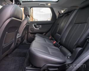 Melns Land Rover Discovery Sport 2015 Rīga, ar dzinēja tilpumu 2.00 L un nobraukumu 192 tūkst. km par 13550 €, foto 28 vietnē AUTOMOTO.COM.LV