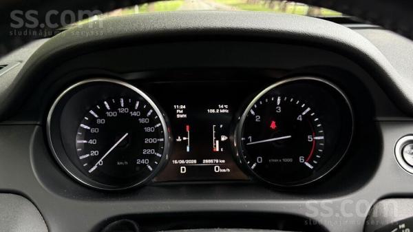 Черный Ленд Ровер Discovery Sport 2015 в Елгава, объемом двигателя 2.00 л и пробегом 268 тыс. км за 9700 €, фото 10 на AUTOMOTO.COM.LV