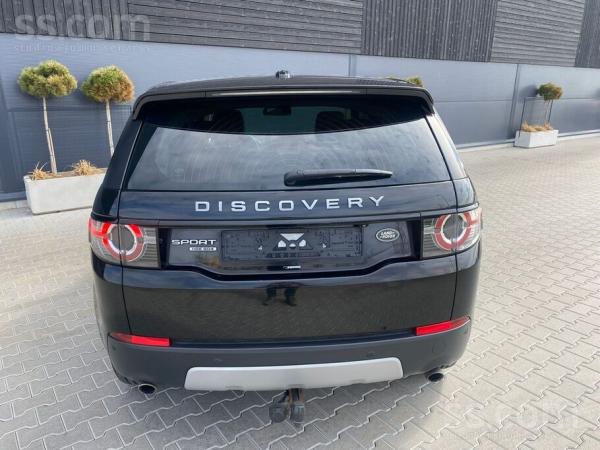 Черный Ленд Ровер Discovery Sport 2015 в Рига, объемом двигателя 2.20 л и пробегом 178 тыс. км за 12850 €, фото 4 на AUTOMOTO.COM.LV