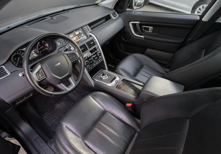Черный Ленд Ровер Discovery Sport 2015 в Рига, объемом двигателя 2.00 л и пробегом 192 тыс. км за 13550 €, фото 9 на AUTOMOTO.COM.LV