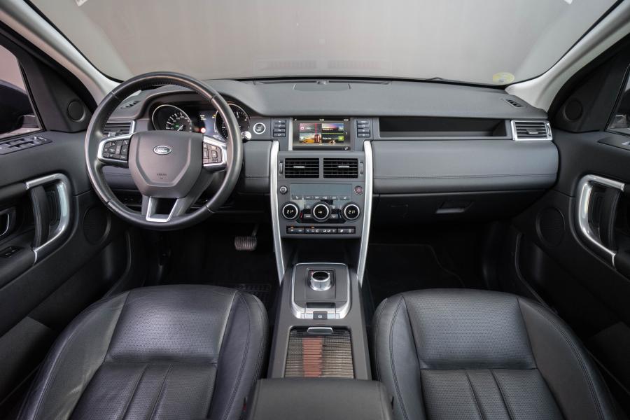 Черный Ленд Ровер Discovery Sport 2015 в Рига, объемом двигателя 2.00 л и пробегом 192 тыс. км за 13550 €, фото 11 на AUTOMOTO.COM.LV