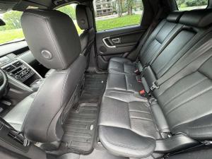 Black Land Rover Discovery Sport 2015 in Kaunas, with an engine capacity of 2.00 L and mileage of 270 thousand km for 8950 €, photo 15 on AUTOMOTO.COM.LV