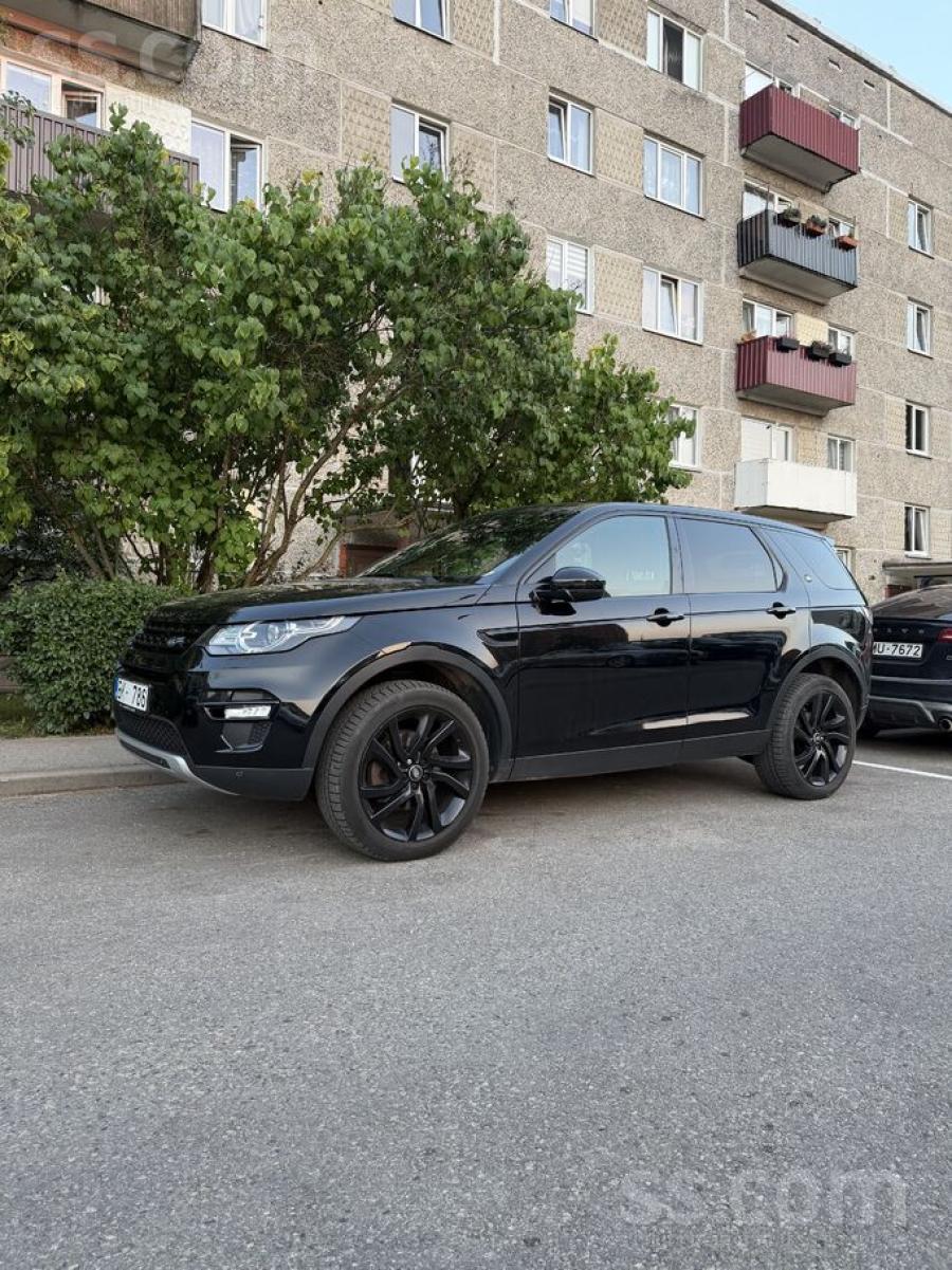 Melns Land Rover Discovery Sport 2015 Daugavpils, ar dzinēja tilpumu 2.20 L un nobraukumu 270 tūkst. km par 13200 €, foto 8 vietnē AUTOMOTO.COM.LV