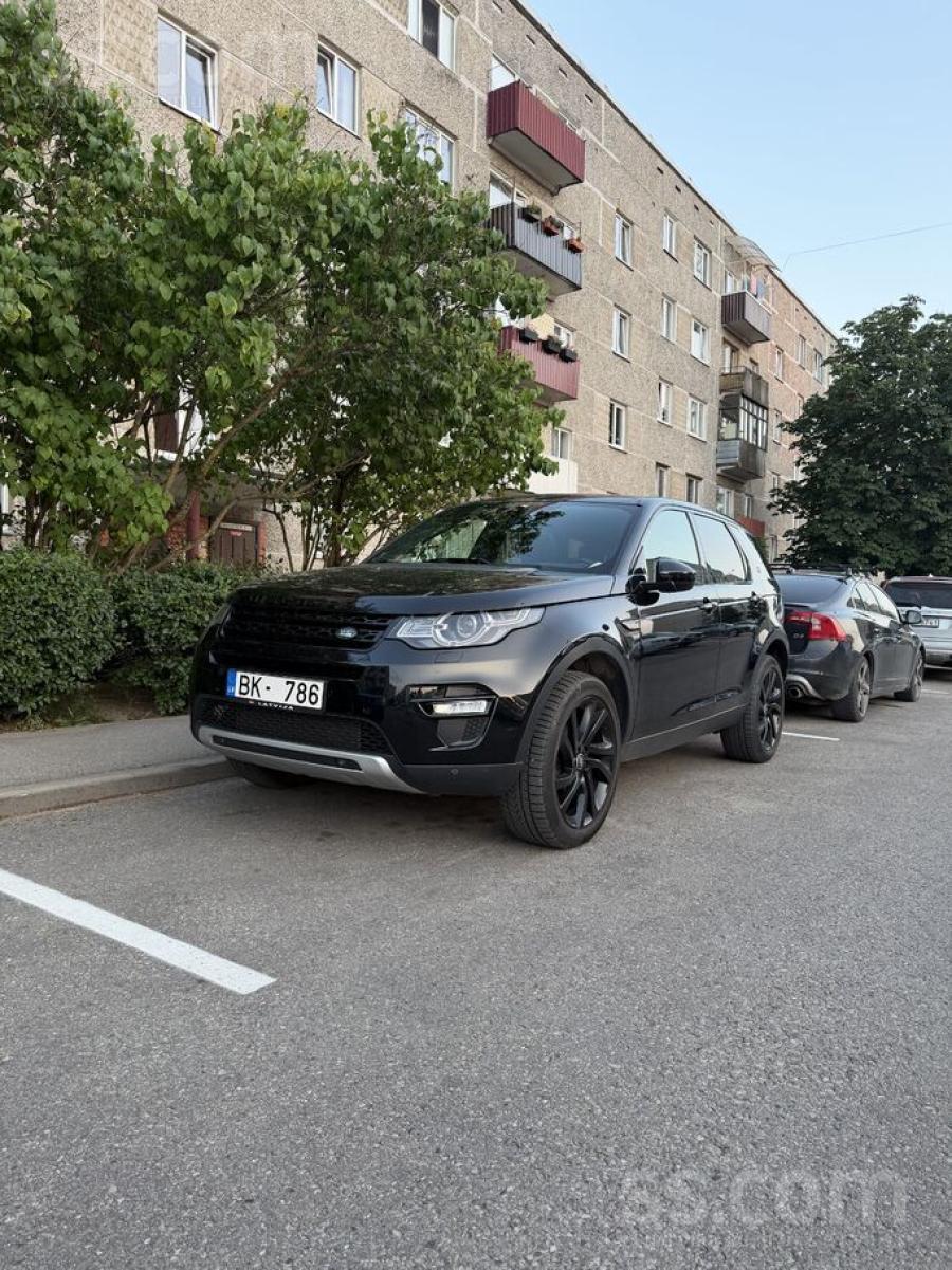 Melns Land Rover Discovery Sport 2015 Daugavpils, ar dzinēja tilpumu 2.20 L un nobraukumu 270 tūkst. km par 13200 €, foto 9 vietnē AUTOMOTO.COM.LV