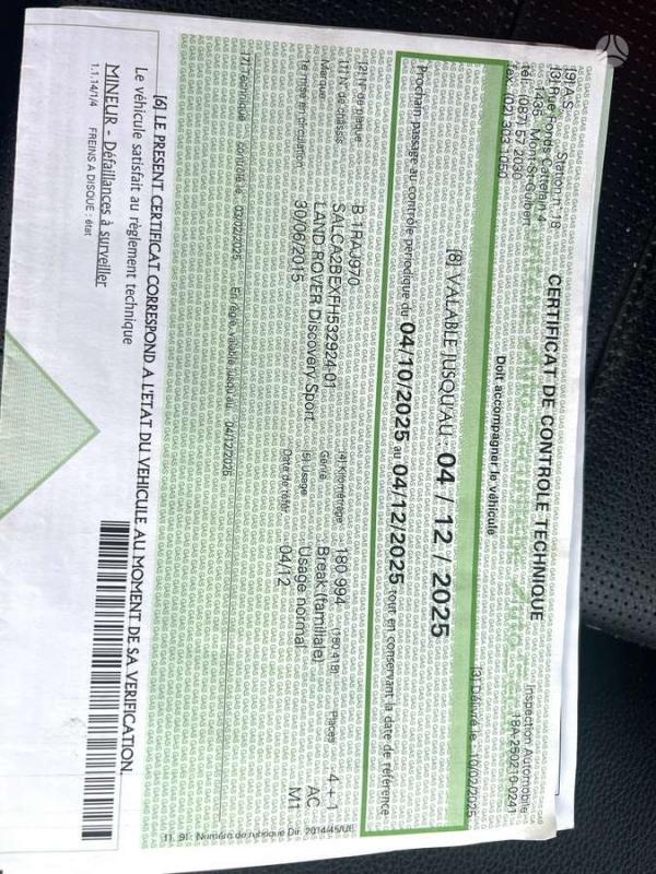 Melns Land Rover Discovery Sport 2015 Šauļi, ar dzinēja tilpumu 2.18 L un nobraukumu 205 tūkst. km par 13200 €, foto 9 vietnē AUTOMOTO.COM.LV