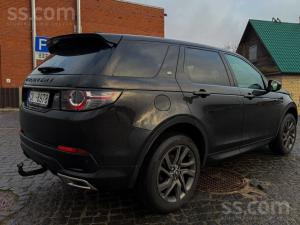 Melns Land Rover Discovery Sport 2016 Daugavpils, ar dzinēja tilpumu 2.00 L un nobraukumu 139 tūkst. km par 13950 €, foto 4 vietnē AUTOMOTO.COM.LV