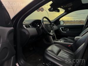 Melns Land Rover Discovery Sport 2016 Daugavpils, ar dzinēja tilpumu 2.00 L un nobraukumu 139 tūkst. km par 13950 €, foto 9 vietnē AUTOMOTO.COM.LV