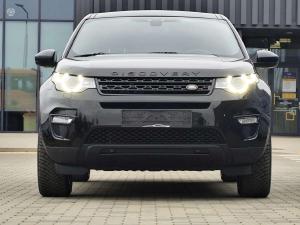 Black Land Rover Discovery Sport 2016 in Siauliai, with an engine capacity of 2.00 L and mileage of 186 thousand km for 12350 €, photo 2 on AUTOMOTO.COM.LV