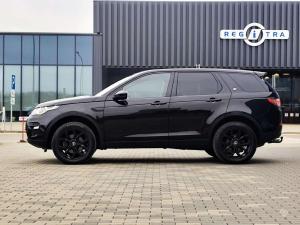 Black Land Rover Discovery Sport 2016 in Siauliai, with an engine capacity of 2.00 L and mileage of 186 thousand km for 12350 €, photo 4 on AUTOMOTO.COM.LV