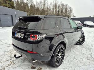 Black Land Rover Discovery Sport 2016 in Utena, with an engine capacity of 2.18 L and mileage of 128 thousand km for 10490 €, photo 3 on AUTOMOTO.COM.LV