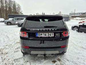 Black Land Rover Discovery Sport 2016 in Utena, with an engine capacity of 2.18 L and mileage of 128 thousand km for 10490 €, photo 8 on AUTOMOTO.COM.LV