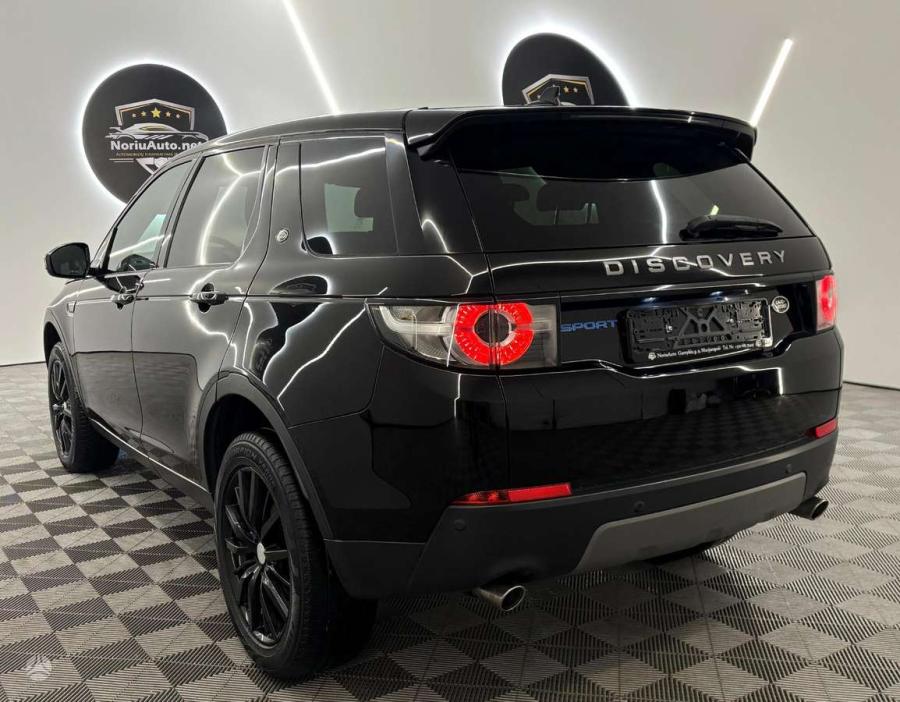 Melns Land Rover Discovery Sport 2016 Marijampole, ar dzinēja tilpumu 2.00 L un nobraukumu 136 tūkst. km par 11999 €, foto 22 vietnē AUTOMOTO.COM.LV
