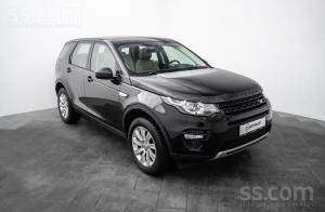 Black Land Rover Discovery Sport 2016 in Tallinn, with an engine capacity of 2.00 L and mileage of 170 thousand km for 13999 €, photo 3 on AUTOMOTO.COM.LV