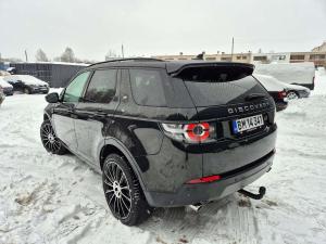 Melns Land Rover Discovery Sport 2016 Utena, ar dzinēja tilpumu 2.00 L un nobraukumu 128 tūkst. km par 10490 €, foto 4 vietnē AUTOMOTO.COM.LV