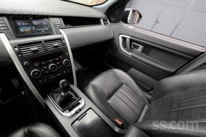 Black Land Rover Discovery Sport 2016 in Jelgava, with an engine capacity of 2.20 L and mileage of 0 thousand km for 12500 €, photo 18 on AUTOMOTO.COM.LV