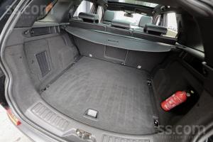 Black Land Rover Discovery Sport 2016 in Jelgava, with an engine capacity of 2.20 L and mileage of 0 thousand km for 12500 €, photo 26 on AUTOMOTO.COM.LV