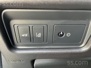 Черный Ленд Ровер Discovery Sport 2016 в Цесис, объемом двигателя 2.00 л и пробегом 187 тыс. км за 12750 €, фото 16 на AUTOMOTO.COM.LV