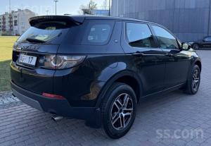 Черный Ленд Ровер Discovery Sport 2016 в Рига, объемом двигателя 2.00 л и пробегом 319 тыс. км за 10000 €, фото 4 на AUTOMOTO.COM.LV