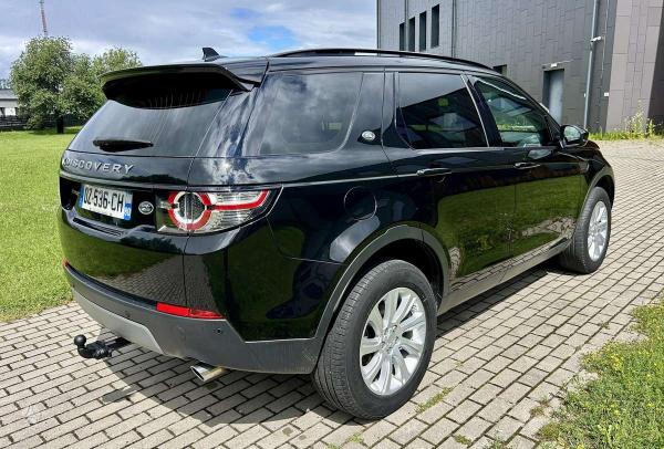 Melns Land Rover Discovery Sport 2016 Tauragė, ar dzinēja tilpumu 2.00 L un nobraukumu 176 tūkst. km par 8600 €, foto 4 vietnē AUTOMOTO.COM.LV