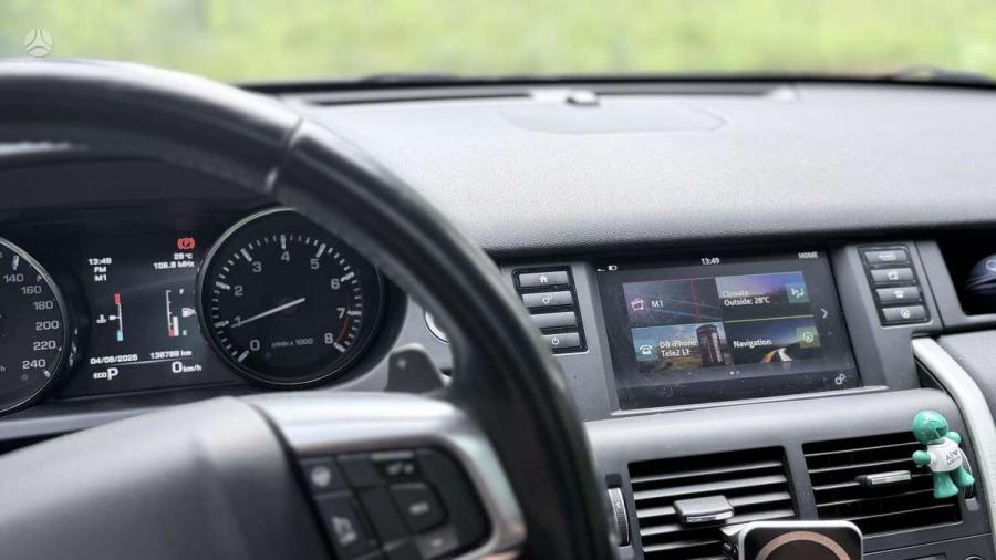 Черный Ленд Ровер Discovery Sport 2016 в Электренай, объемом двигателя 2.00 л и пробегом 139 тыс. км за 12500 €, фото 12 на AUTOMOTO.COM.LV
