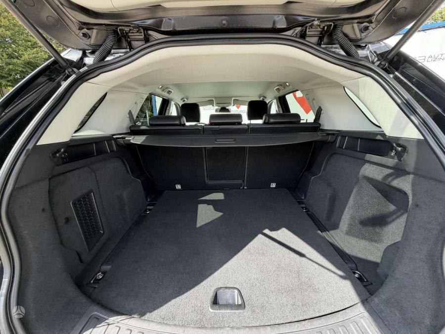 Черный Ленд Ровер Discovery Sport 2016 в Таураге, объемом двигателя 2.00 л и пробегом 203 тыс. км за 7200 €, фото 38 на AUTOMOTO.COM.LV