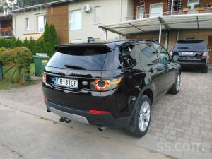Melns Land Rover Discovery Sport 2016 Rīga, ar dzinēja tilpumu 2.00 L un nobraukumu 230 tūkst. km par 12500 €, foto 5 vietnē AUTOMOTO.COM.LV